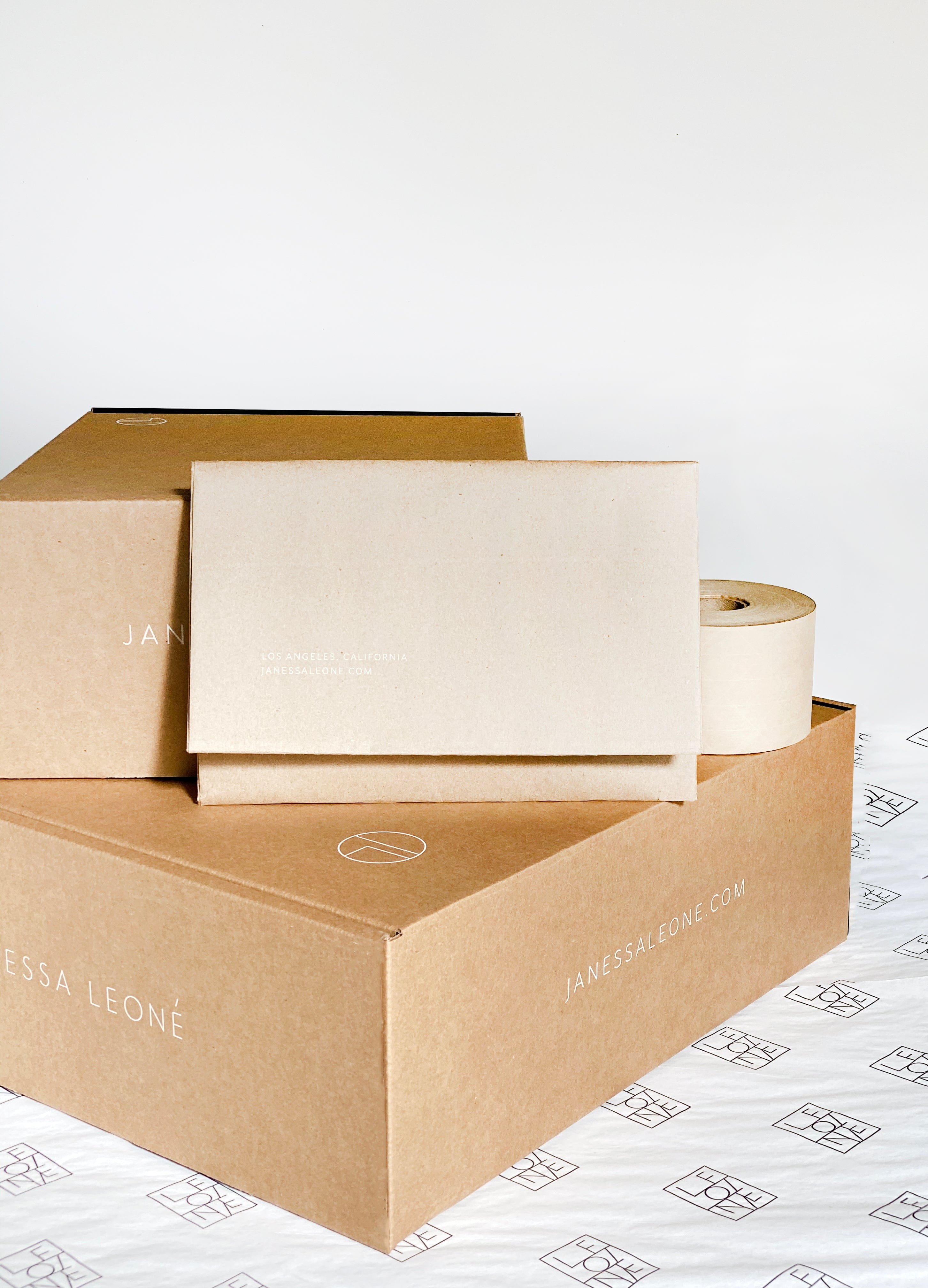 JANESSA LEONE - Hat Box – Janessa Leone